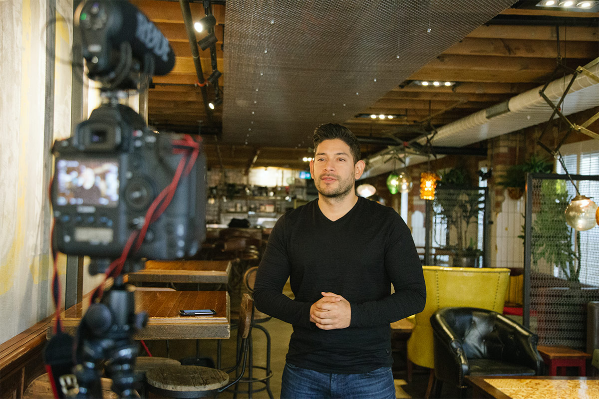 Top Customer Experience Trends | Keynote Speaker Michel Falcon